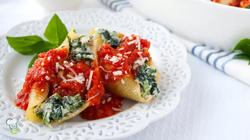 Healthy Spinach Stuffed Shells
