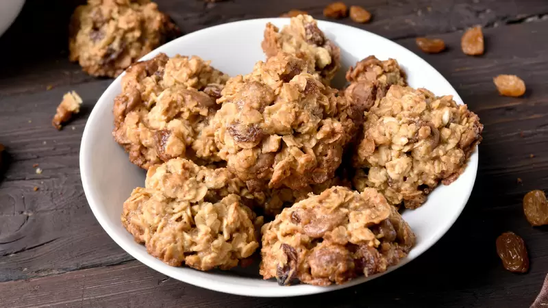 Healthy Irish Oatmeal Cookies